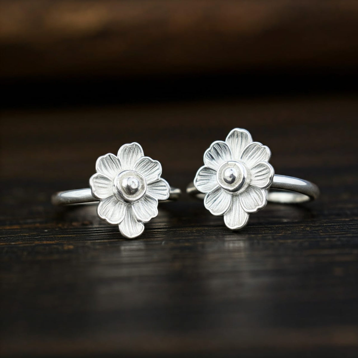 925 Silver Flower Toe Ring – Kalayukt Jewellers